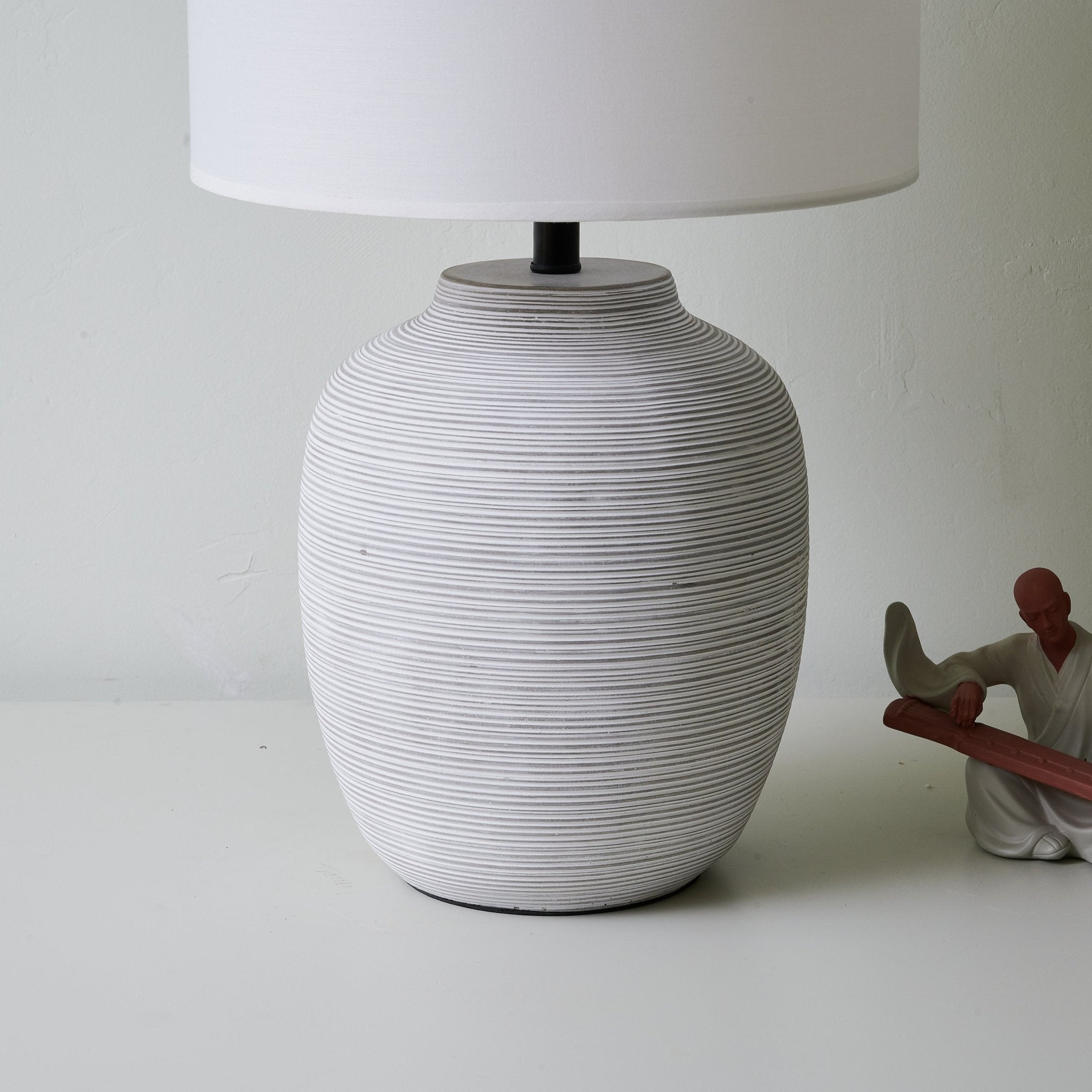 Lino Stripe Table Lamp – Keyming